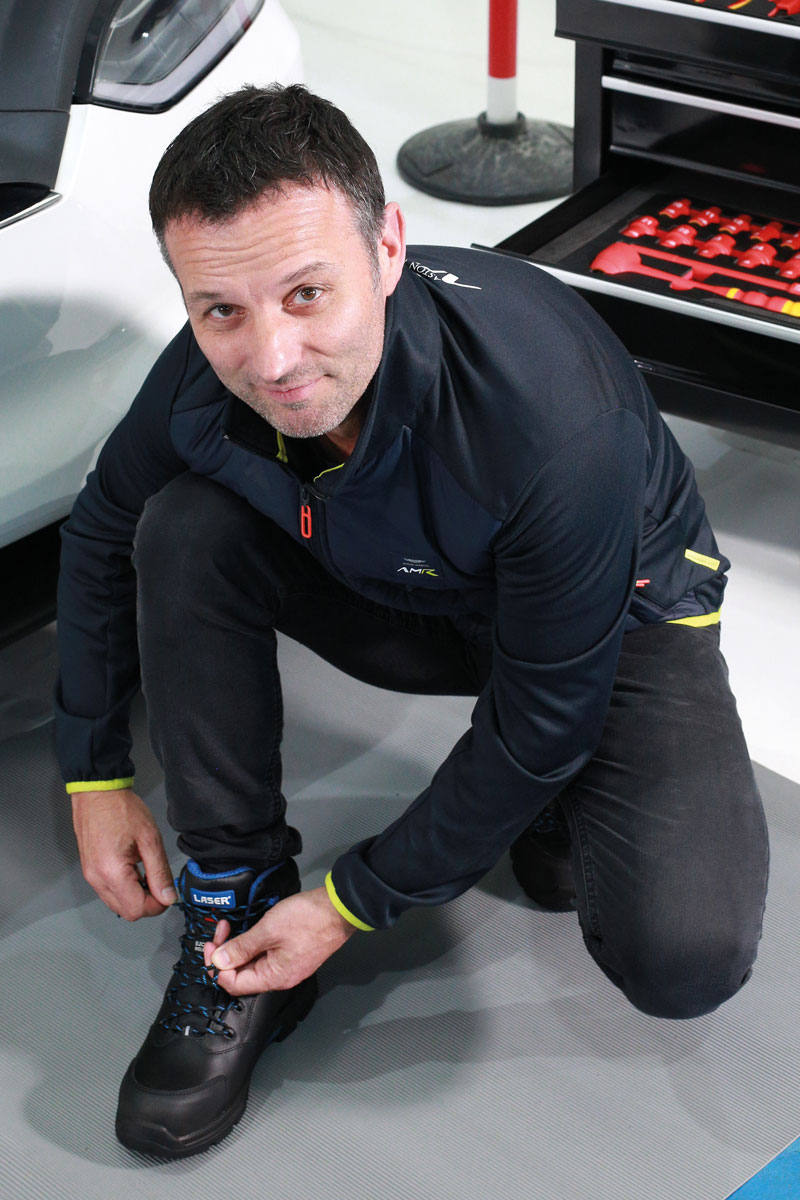 Laser Tools 7975 ELEC EV Safety Work Boots, Size 11 (UK) / 45 (EU)